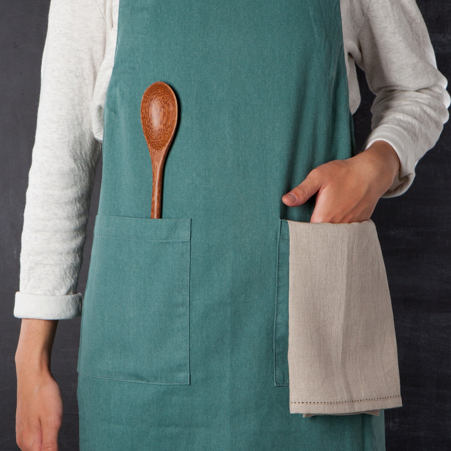 Lagoon Stonewash Apron – Steeling Home