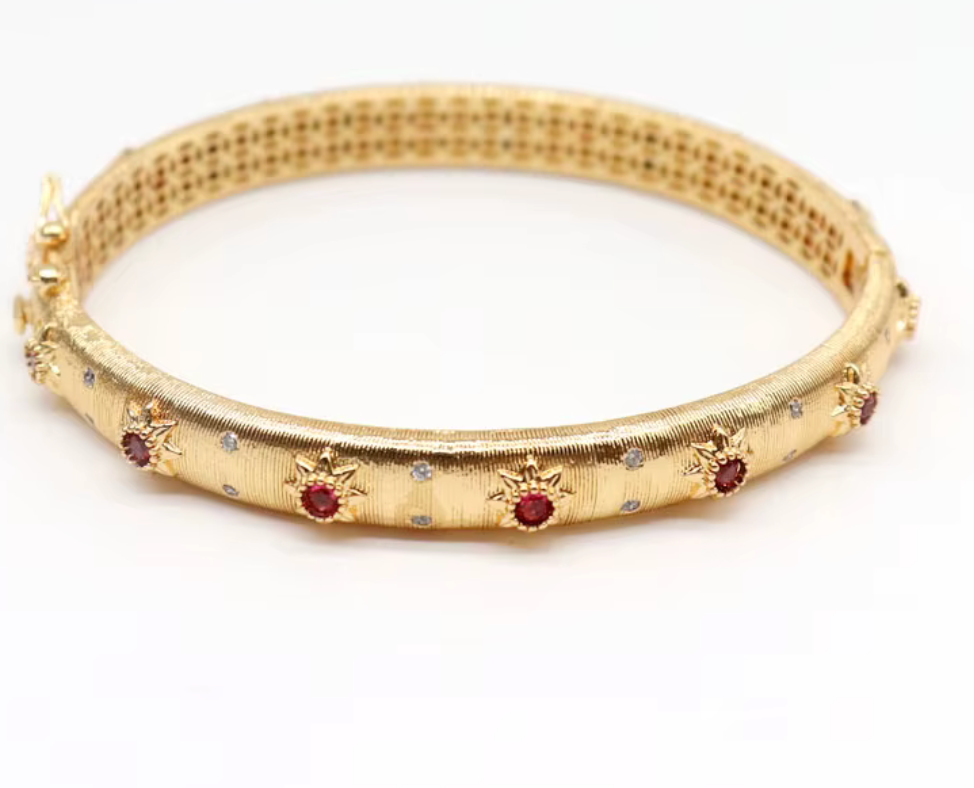 Opera 18K Gold Bangle Bracelet – Steeling Home